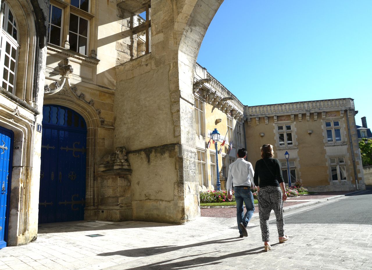 Jonzac castle and monuments - Jonzac Haute Saintonge Tourism